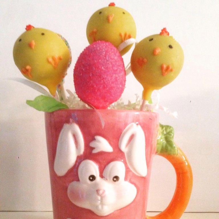 Easter cake pops at Hidden Gem Cakes | Hidden Gem Cakes